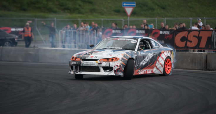 Commodities Corner: Oil on the Skids - ShareCafe