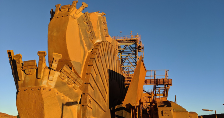 Horror Week Sees Iron Ore Slump 10% - ShareCafe