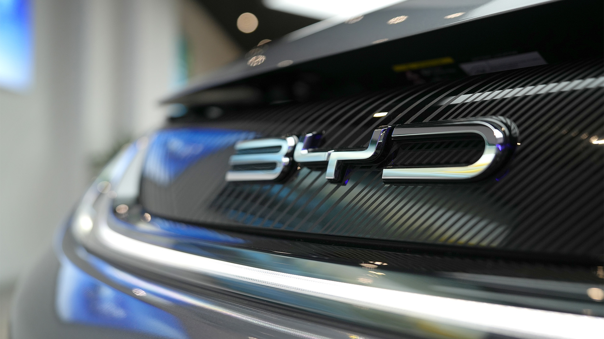 BYD expands exports with maiden voyage of largest car carrier - Sharecafe